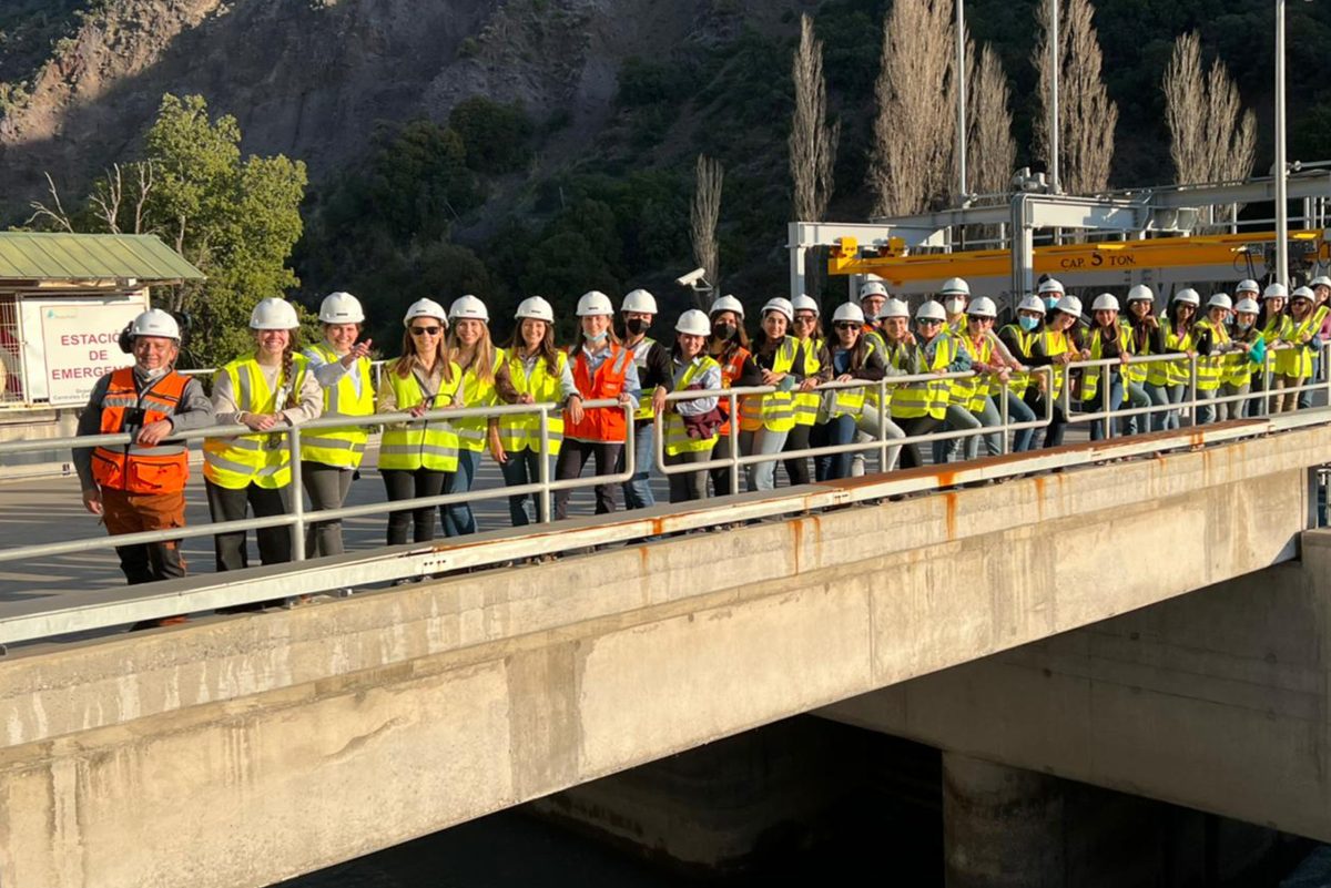 4ta Generación de Women in Energy WEC Chile conoce en terreno plantas ...