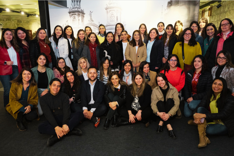 5ta Generación de Women in Energy realiza visita histórica a Museo ENEL ...